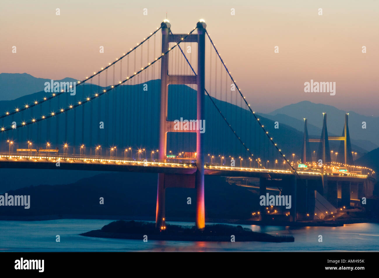 Tsing Ma Hanging Suspension Bridge at Sunset Tsing Yi Hong Kong Stock ...