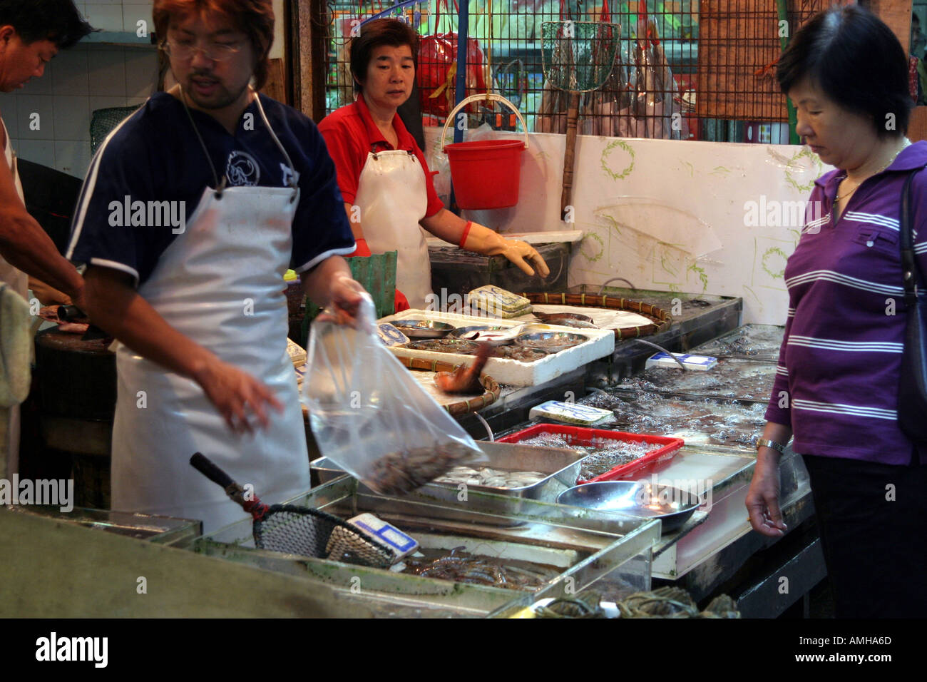 Tai po market hi-res stock photography and images - Alamy