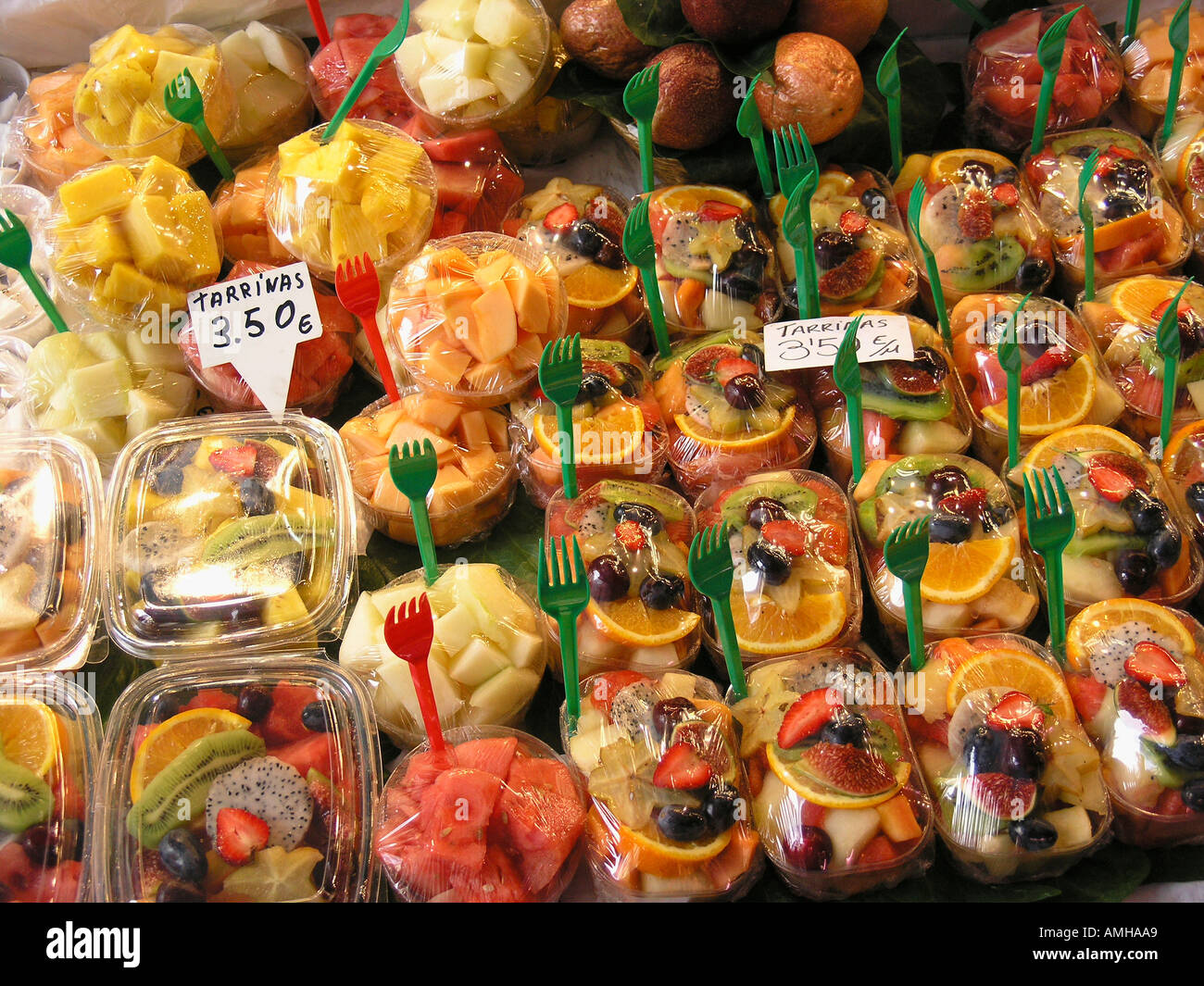 Cut fruits packed hi-res stock photography and images - Alamy
