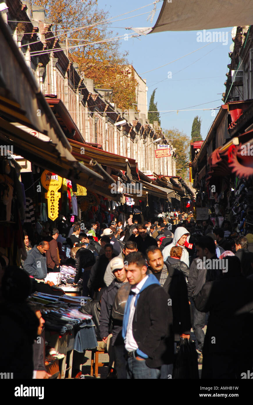 ISTANBUL Busy shopping street by the Grand Bazaar. 2007 Stock Photo - Alamy