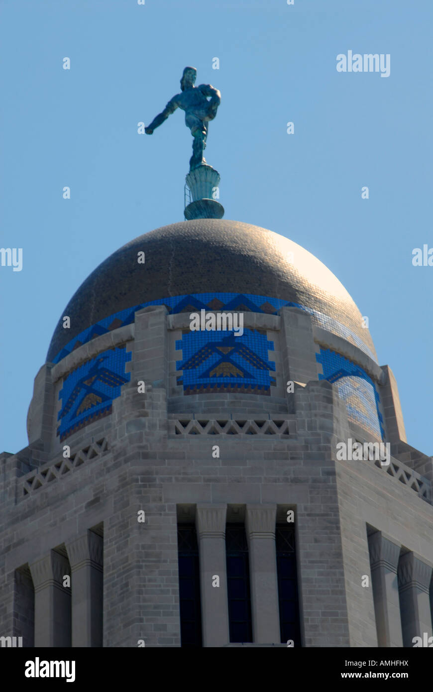 Nebraska state capitol dome hi-res stock photography and images - Alamy