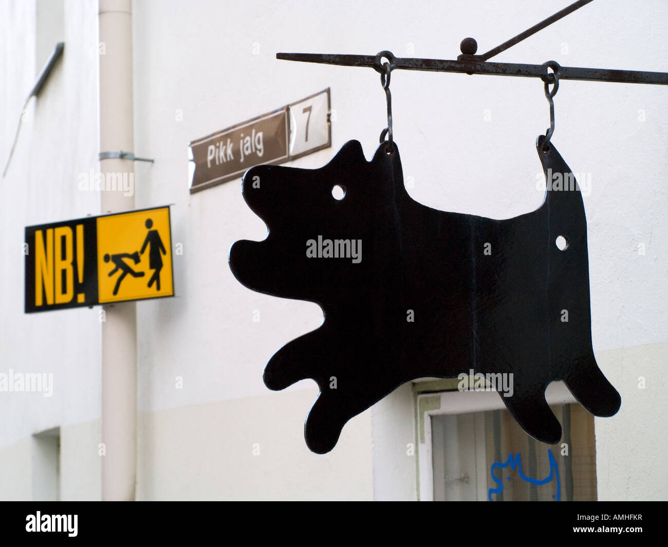 Signboard with dog Stock Photo - Alamy