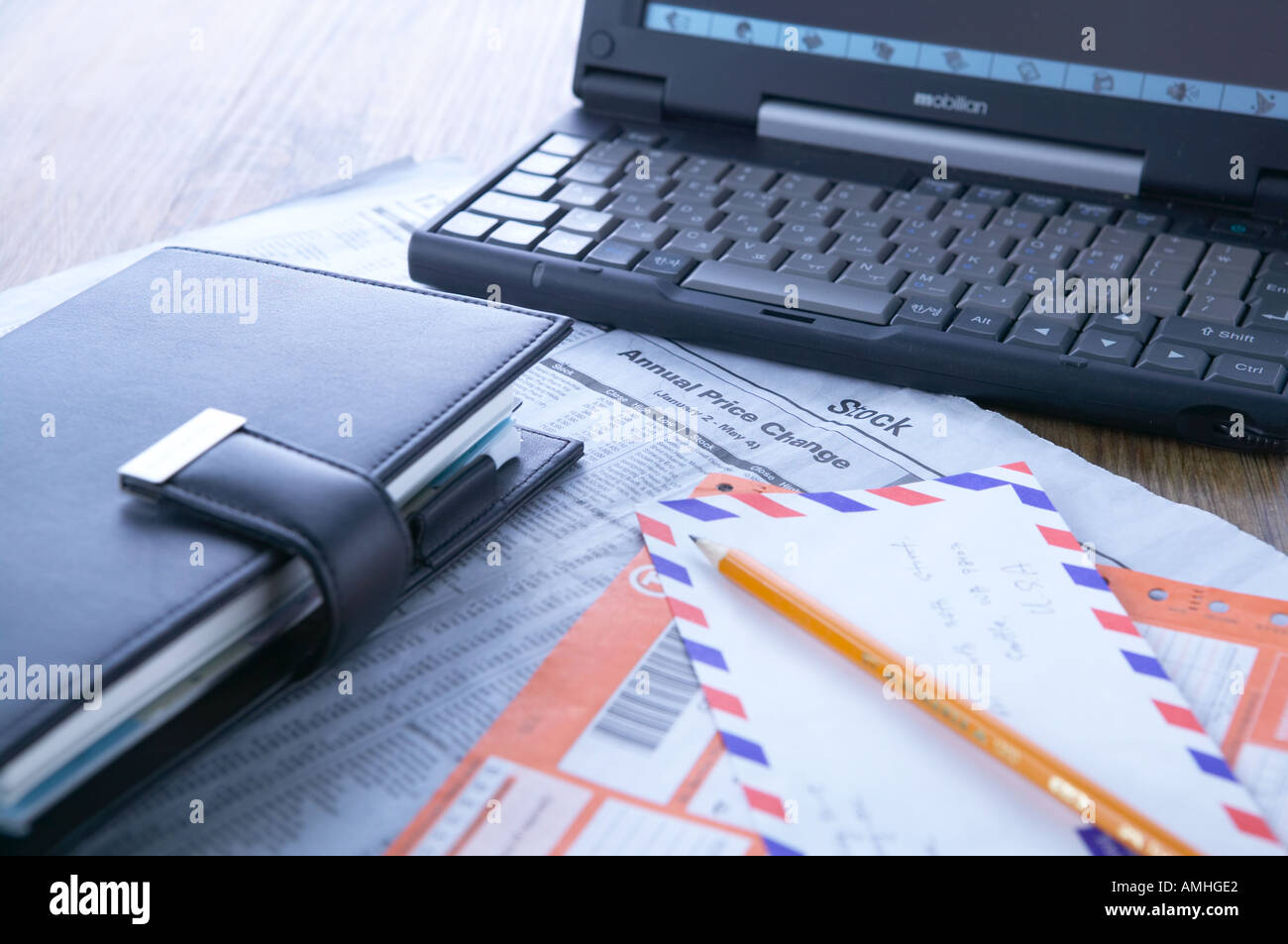 Business air post pencil hi-res stock photography and images - Alamy