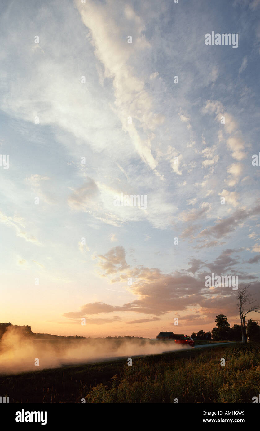 Dust trail hi-res stock photography and images - Alamy