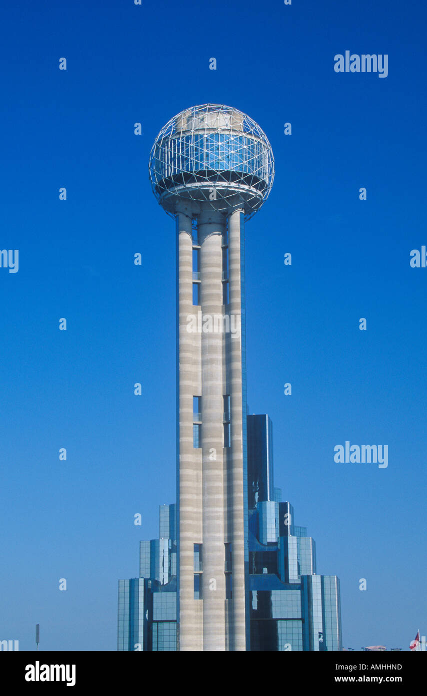 Reunion tower dallas deck hi-res stock photography and images - Alamy