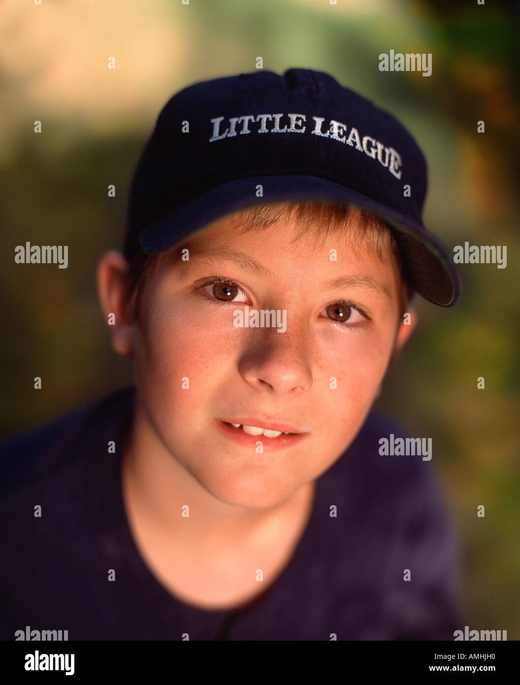 12 year old boy wearing cap hi-res stock photography and images - Alamy