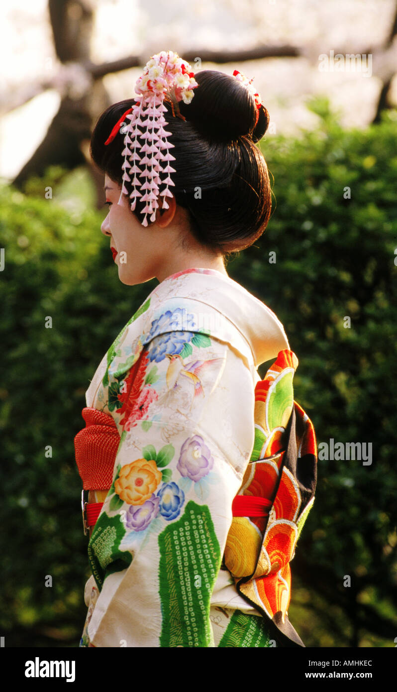 Geisha Face Profile
