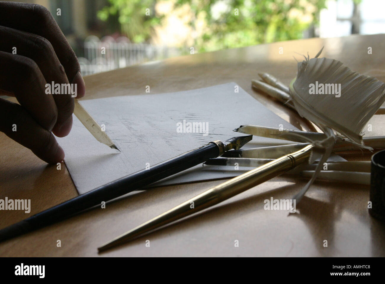 Writing Quill High Resolution Stock Photography and Images - Alamy