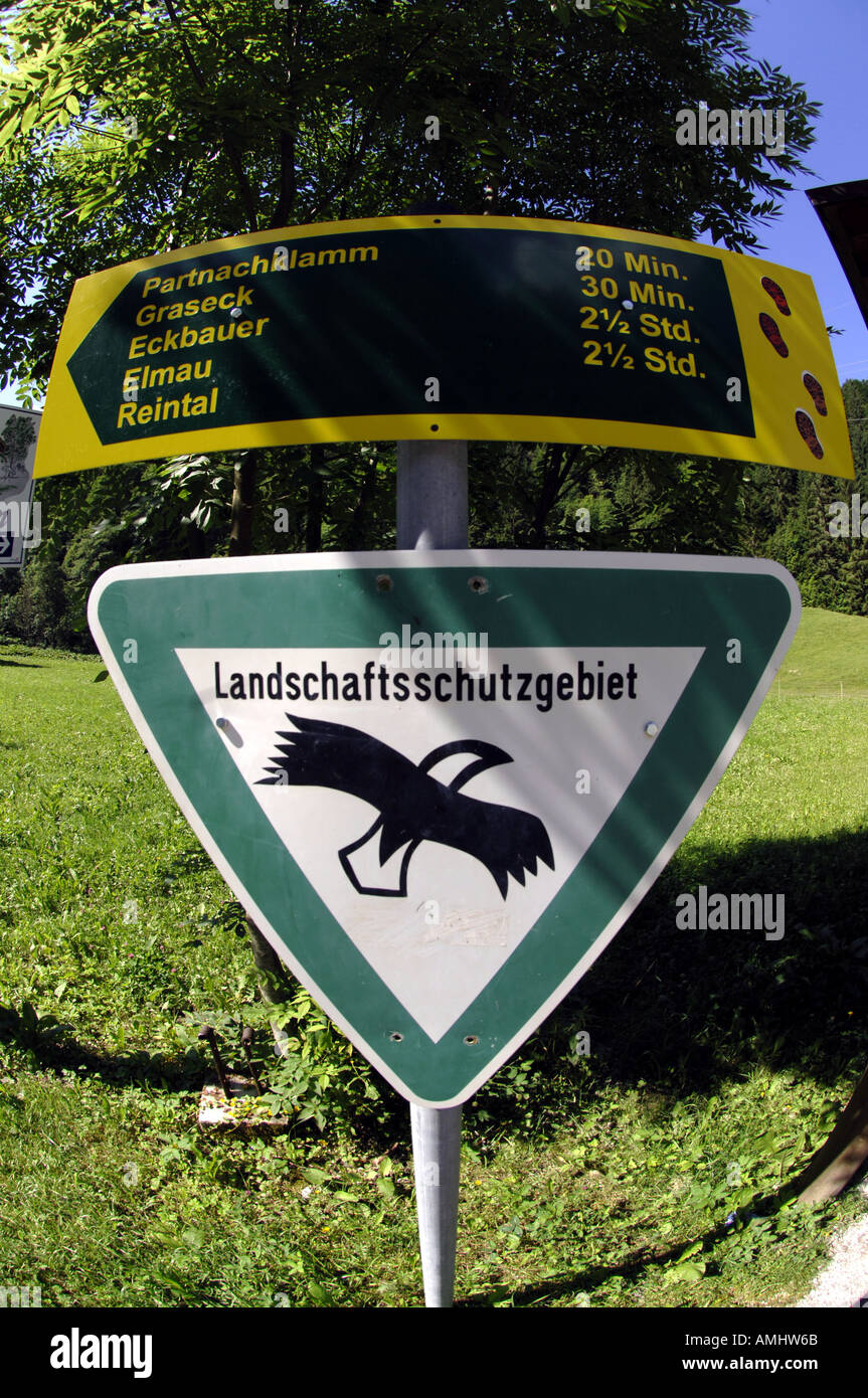 wildlife sign birds of prey nature Stock Photo - Alamy