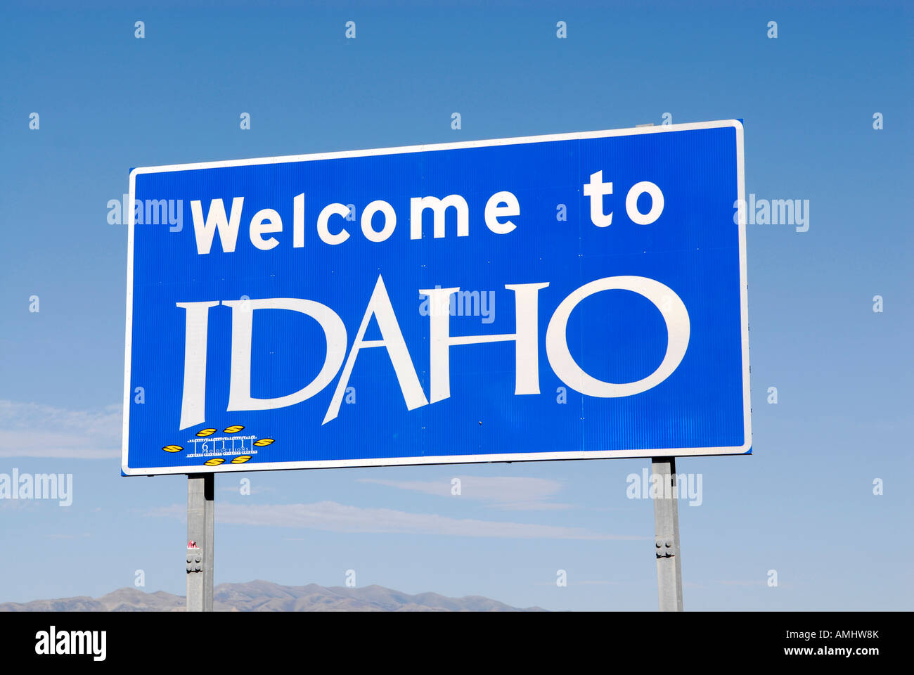 Welcome to Idaho Interstate 80 freeway sign as drivers enter the state ...
