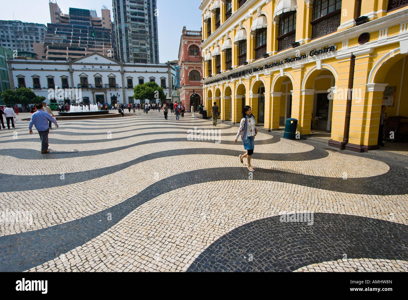 Colonial portuguese architecture leal square hi-res stock photography ...