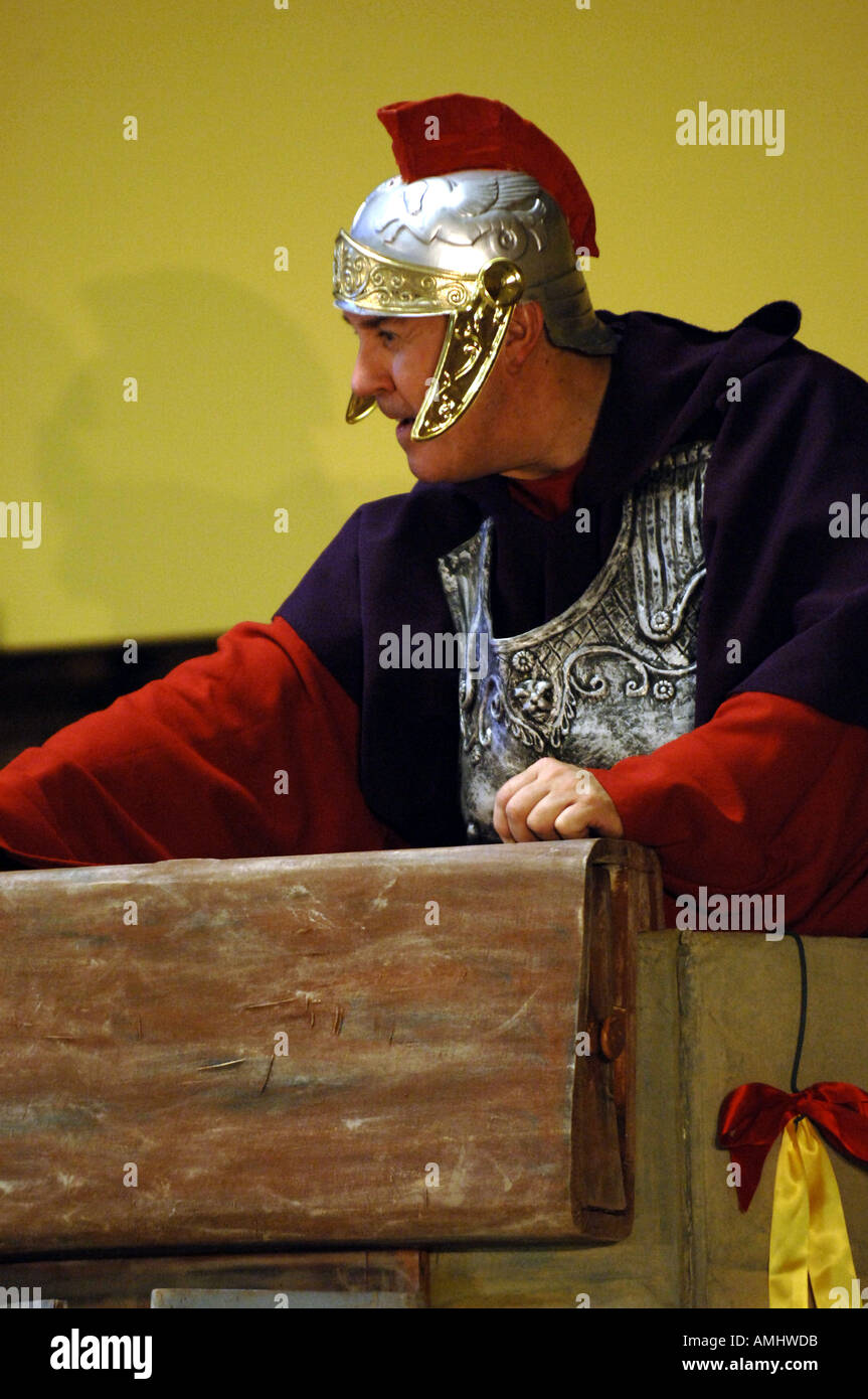 Man dressed ancient roman soldier hi-res stock photography and images ...