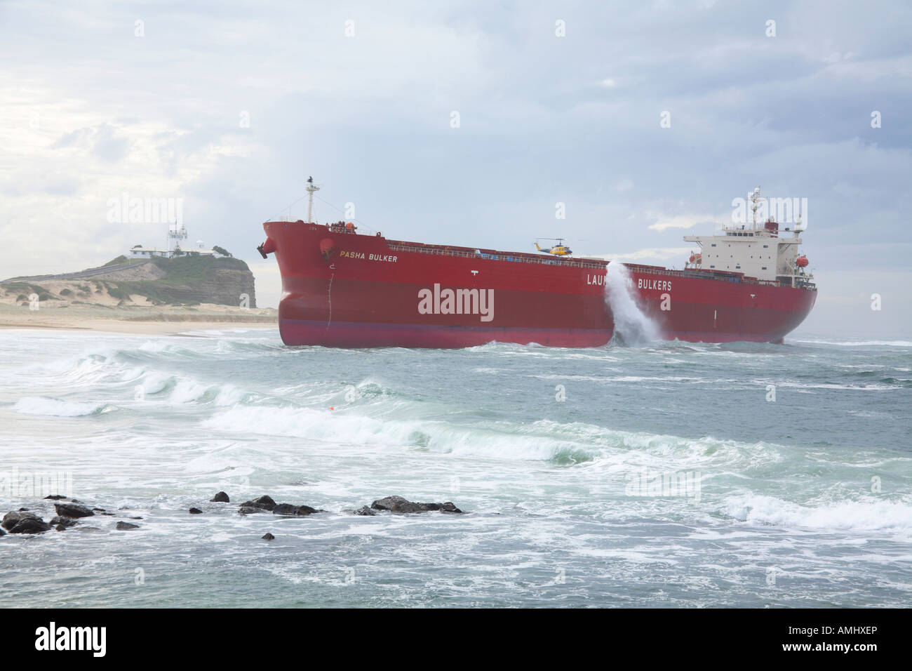 8th of June 2007 the Pasha Bulker drifted onto Nobby Beach Newcastle ...