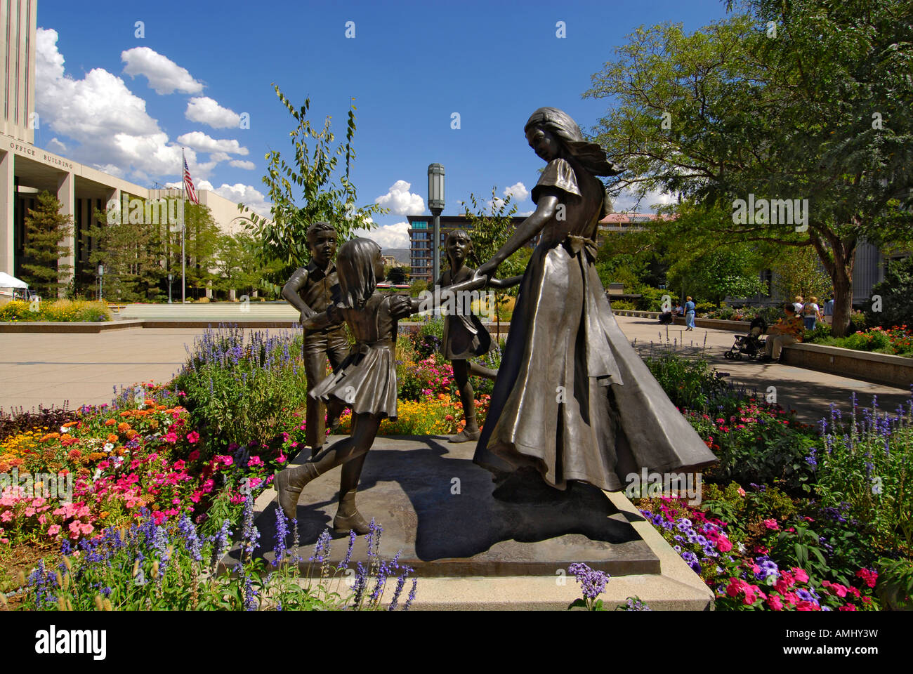 Statue of Mormon woman with children at The Church of Jesus Christ of ...
