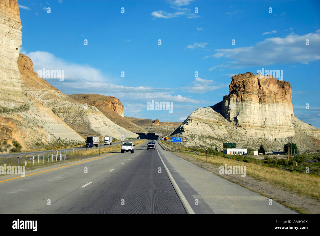 Winding Interstate 80 highway in northeastern Utah Stock Photo - Alamy