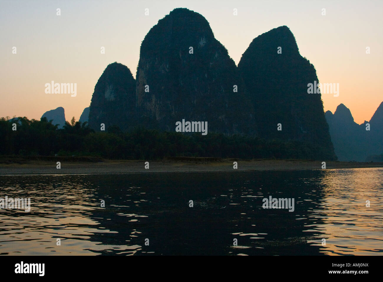 20 rmb hi-res stock photography and images - Alamy