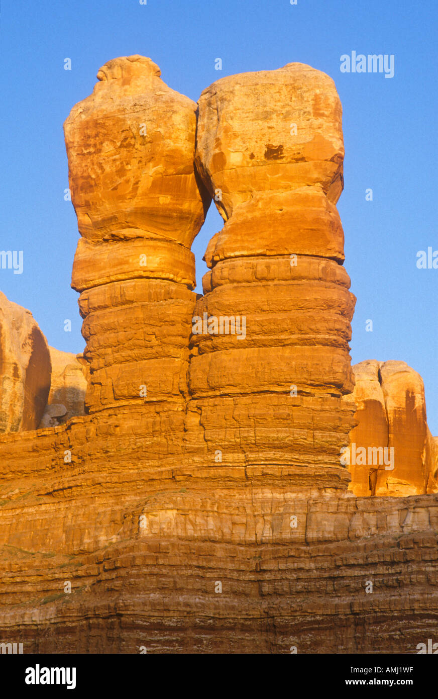 Twin sisters rock hi-res stock photography and images - Alamy