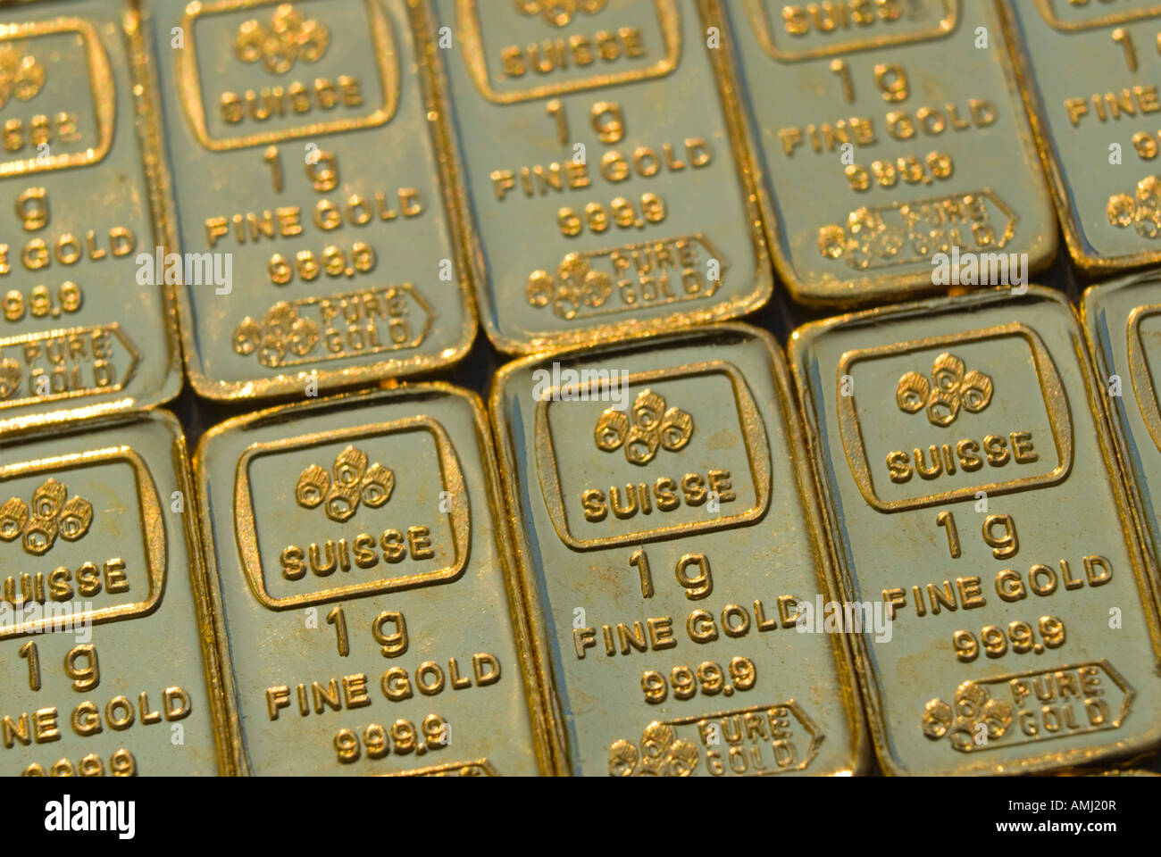Small 1g Gold Bullion bars Stock Photo - Alamy