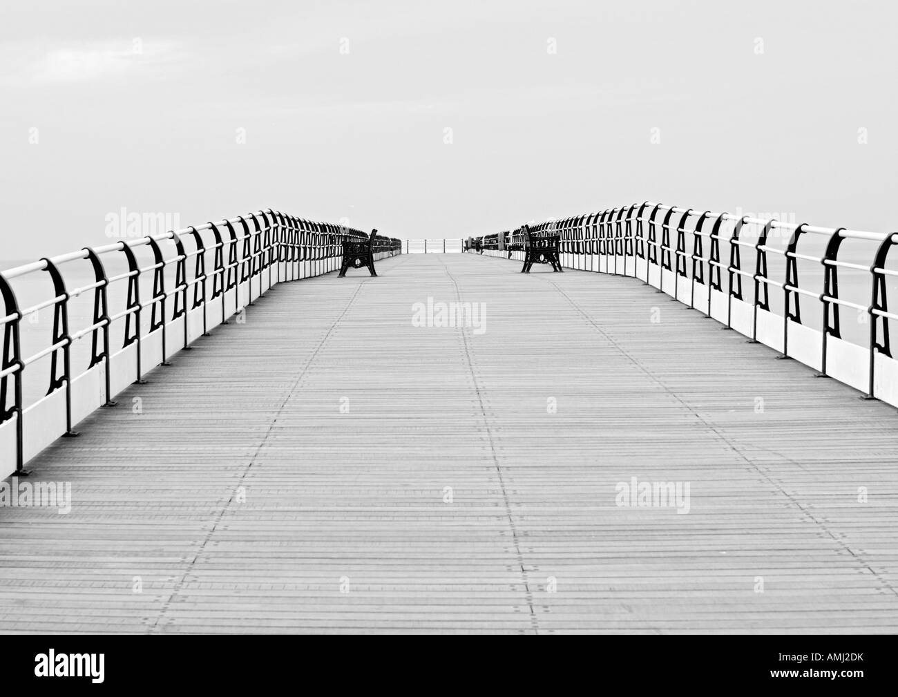 Empty wharf pier Black and White Stock Photos & Images - Alamy