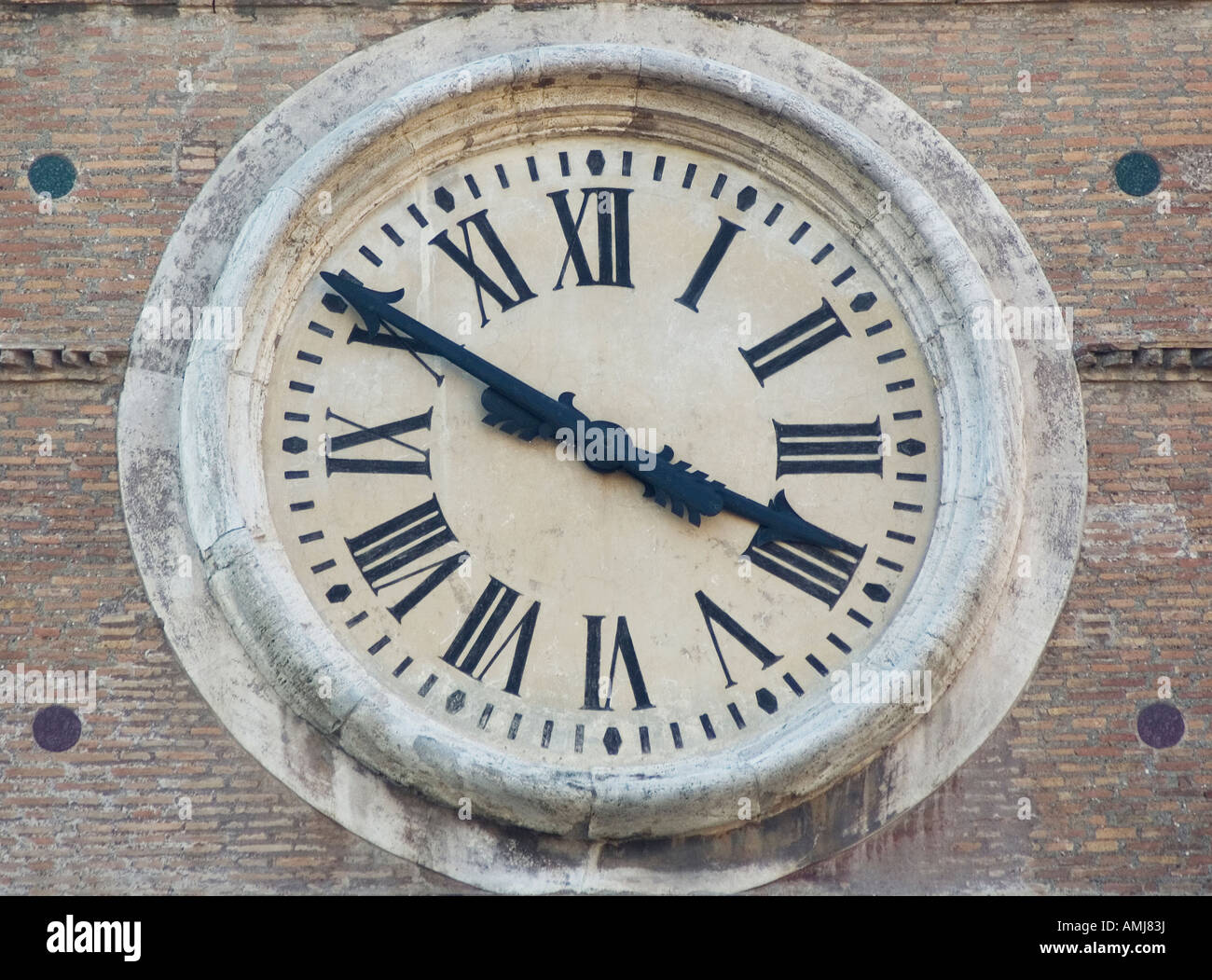 Ancient clock hi-res stock photography and images - Alamy