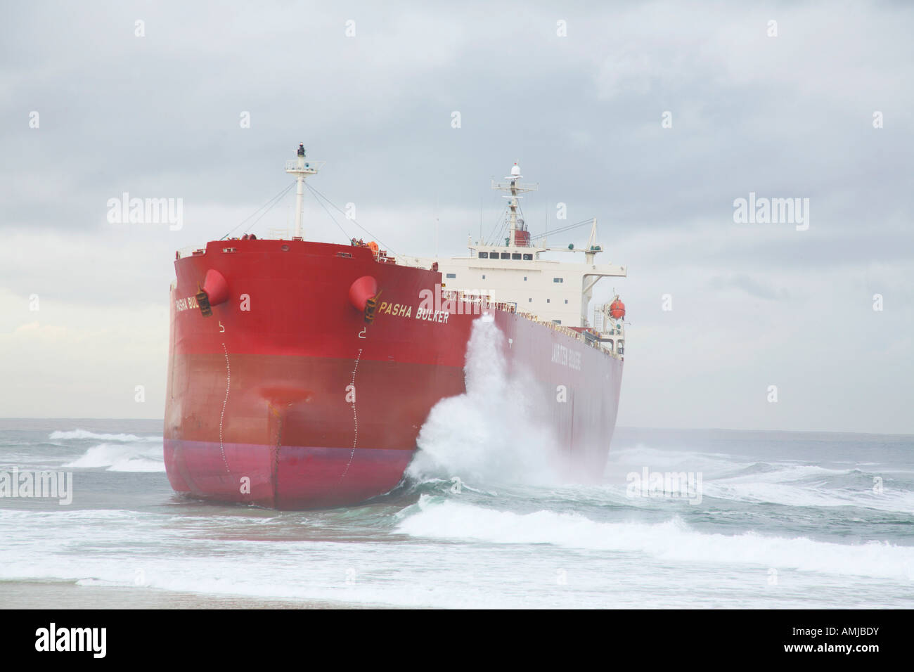 Lighthouse ship storm sea waves hi-res stock photography and images - Alamy