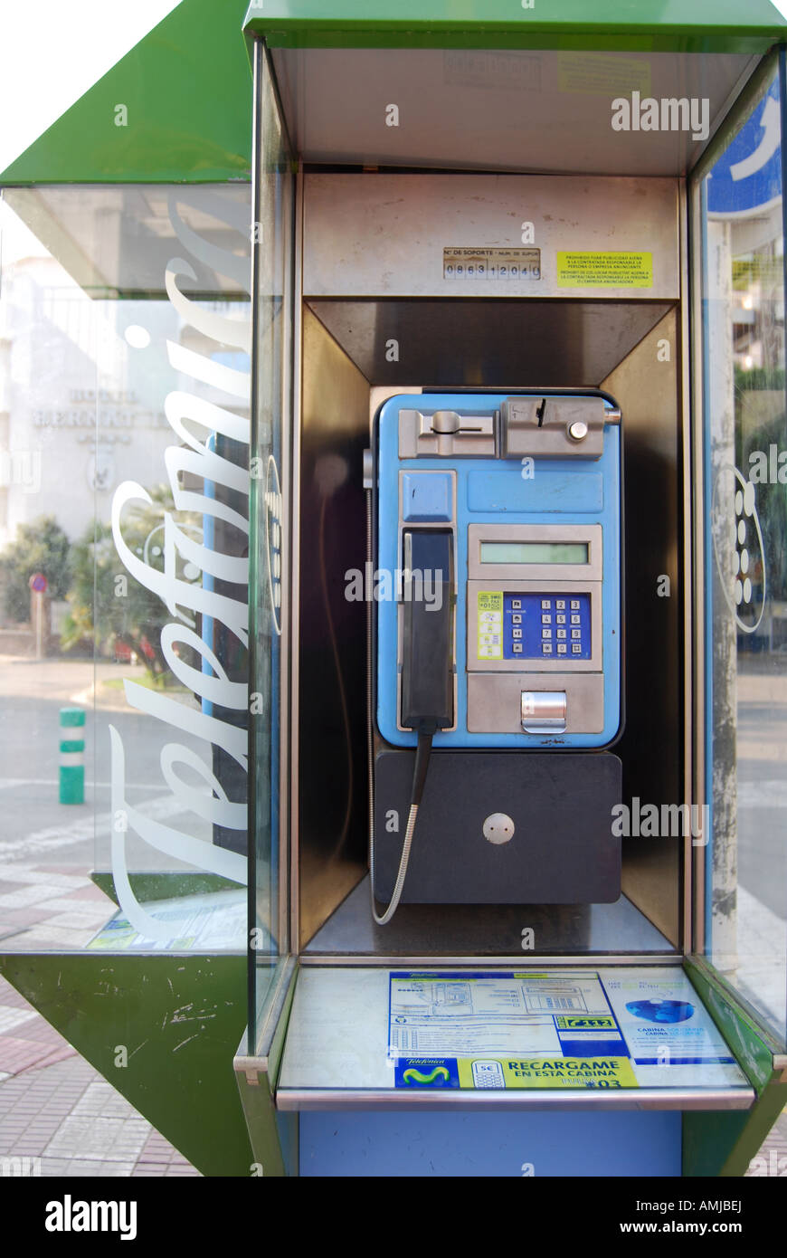 Telephone box kiosk spain hi-res stock photography and images - Alamy