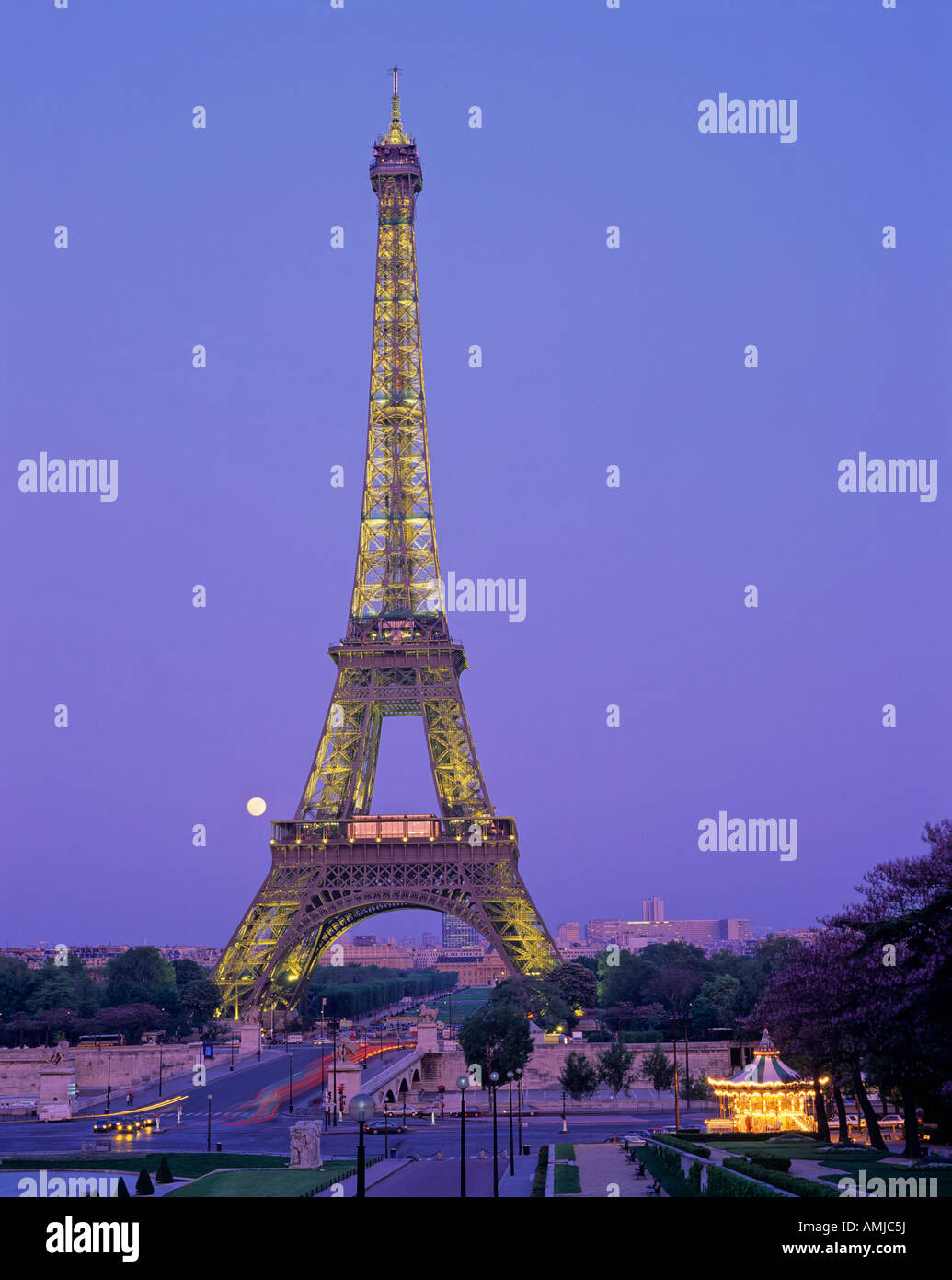 Eiffel Tower illuminated at night Paris France Stock Photo - Alamy