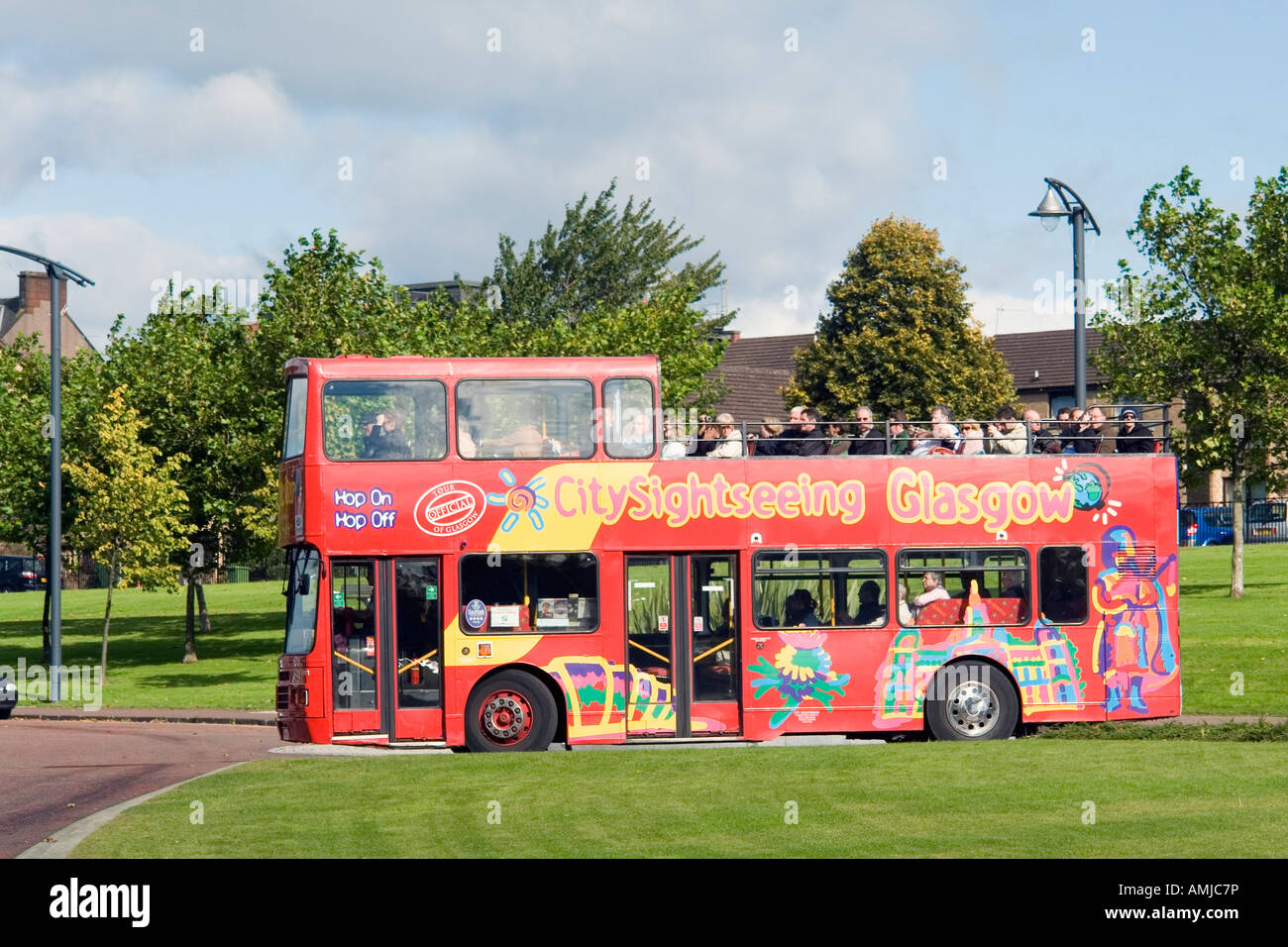 Glasgow city sightseeing bus hi-res stock photography and images - Alamy