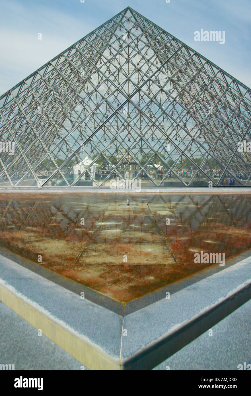 Exterior of the Louvre Museum Paris France Stock Photo - Alamy