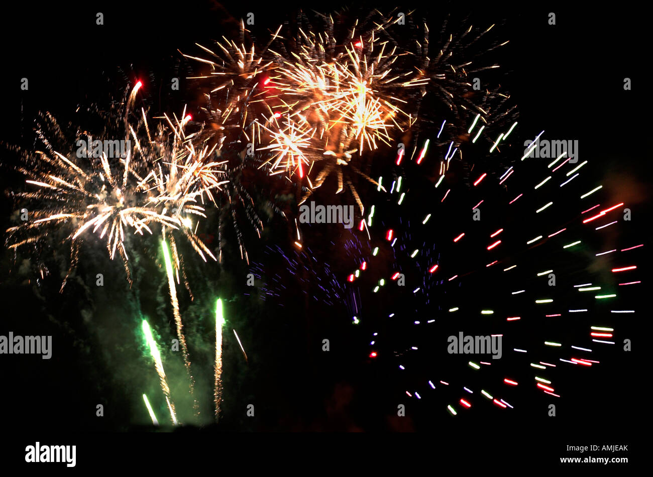 Flash bang hi-res stock photography and images - Alamy
