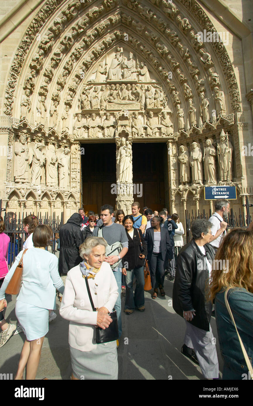People exiting service from the Notre Dame Cathedral Paris France Stock ... People exiting service from the Notre Dame Cathedral Paris France Stock ...