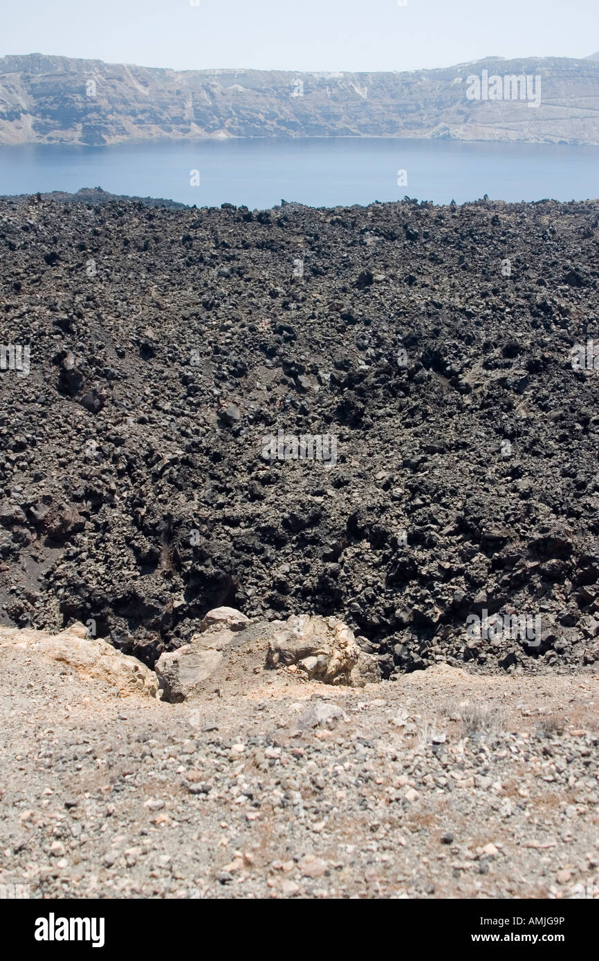 Volcán santorini hi-res stock photography and images - Alamy