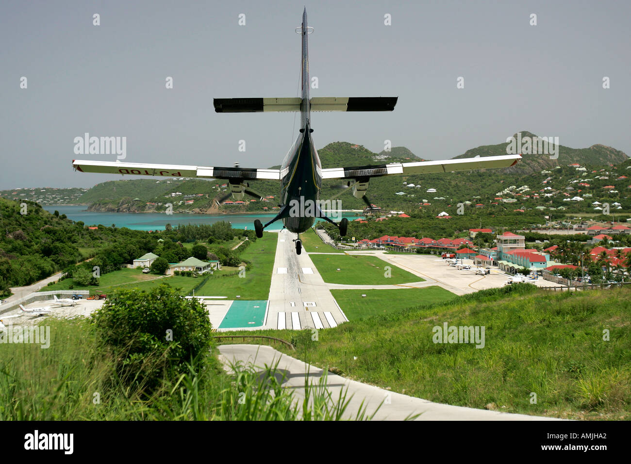 St barths plane landing transportation aviation airports airplanes hi ...