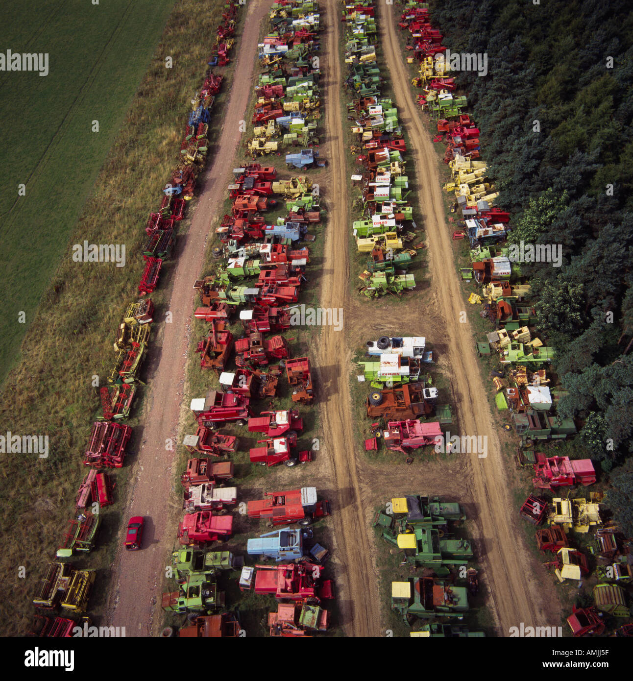 Scrap yard uk hi-res stock photography and images - Alamy