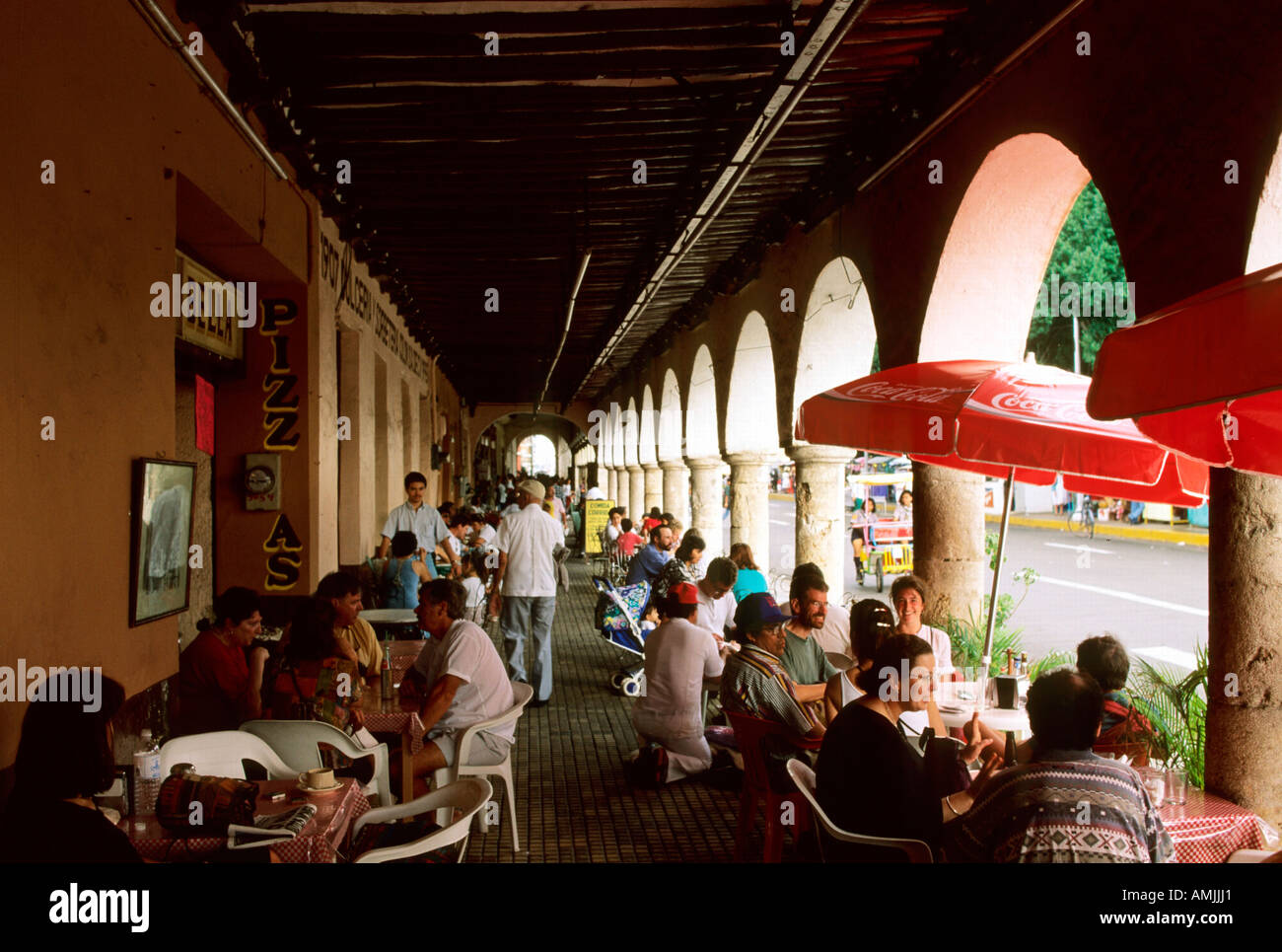 Cafe merida yucatan hi-res stock photography and images - Alamy