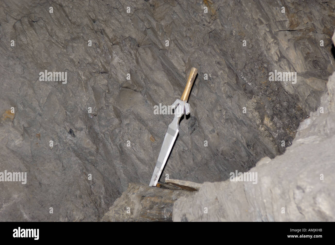 Display King Arthur s Labyrinth Corris Craft Centre North West Wales ...