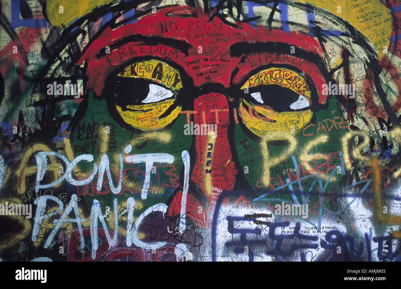 GRAFFITTI MURAL WALL OF GRAND PRIORY SQUARE PRAGUE Stock Photo - Alamy