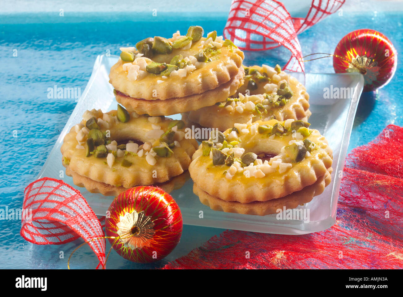 Jumbles hi-res stock photography and images - Alamy