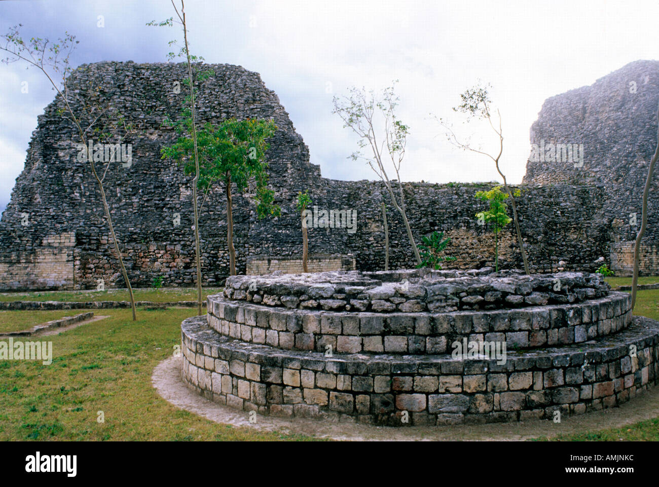 Mexiko, Yucatan, Becan erbaut im Rio-Bec-Stil Stock Photo - Alamy