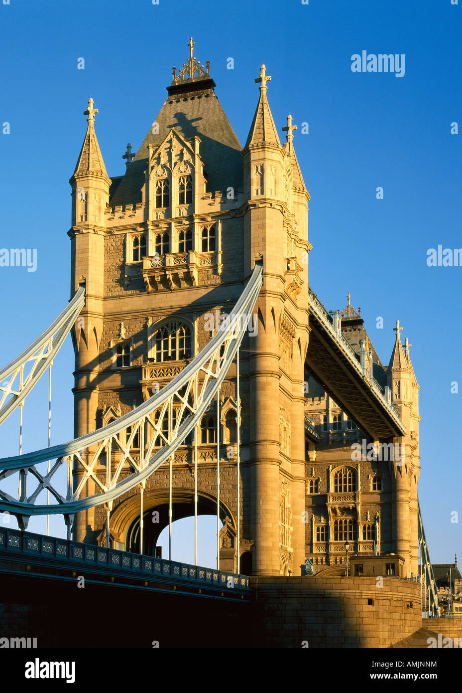 Light tower and bridge hi-res stock photography and images - Alamy