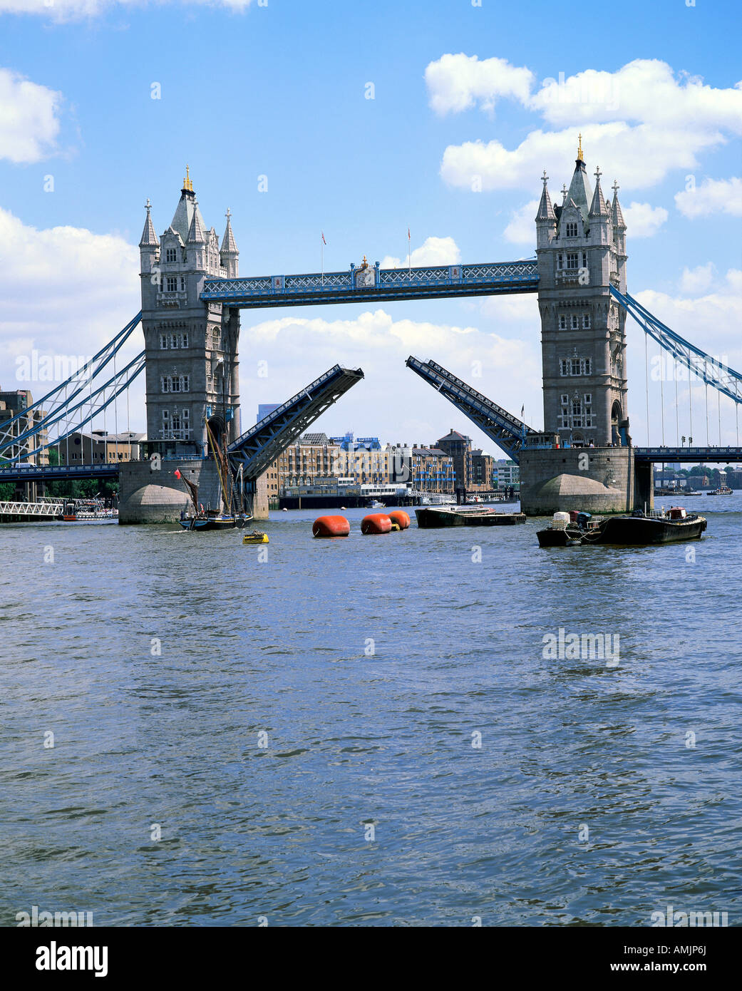 Tower Bridge open Stock Photo - Alamy