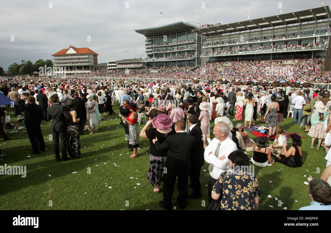 People at Royal Ascot horse race, York, Great Britain Stock Photo - Alamy