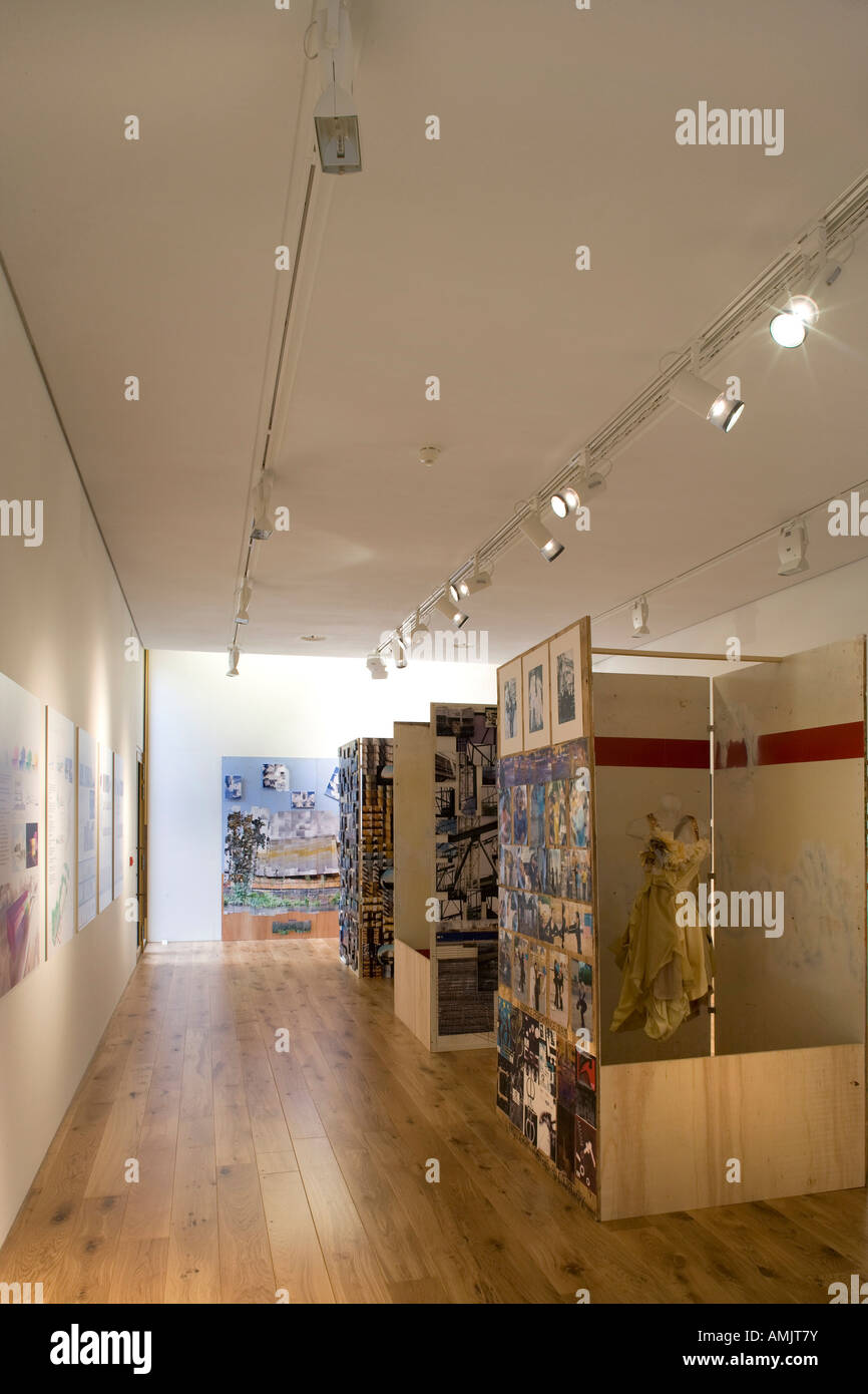 The Lightbox, Woking, Surrey Architect: Marks Barfield Stock Photo - Alamy