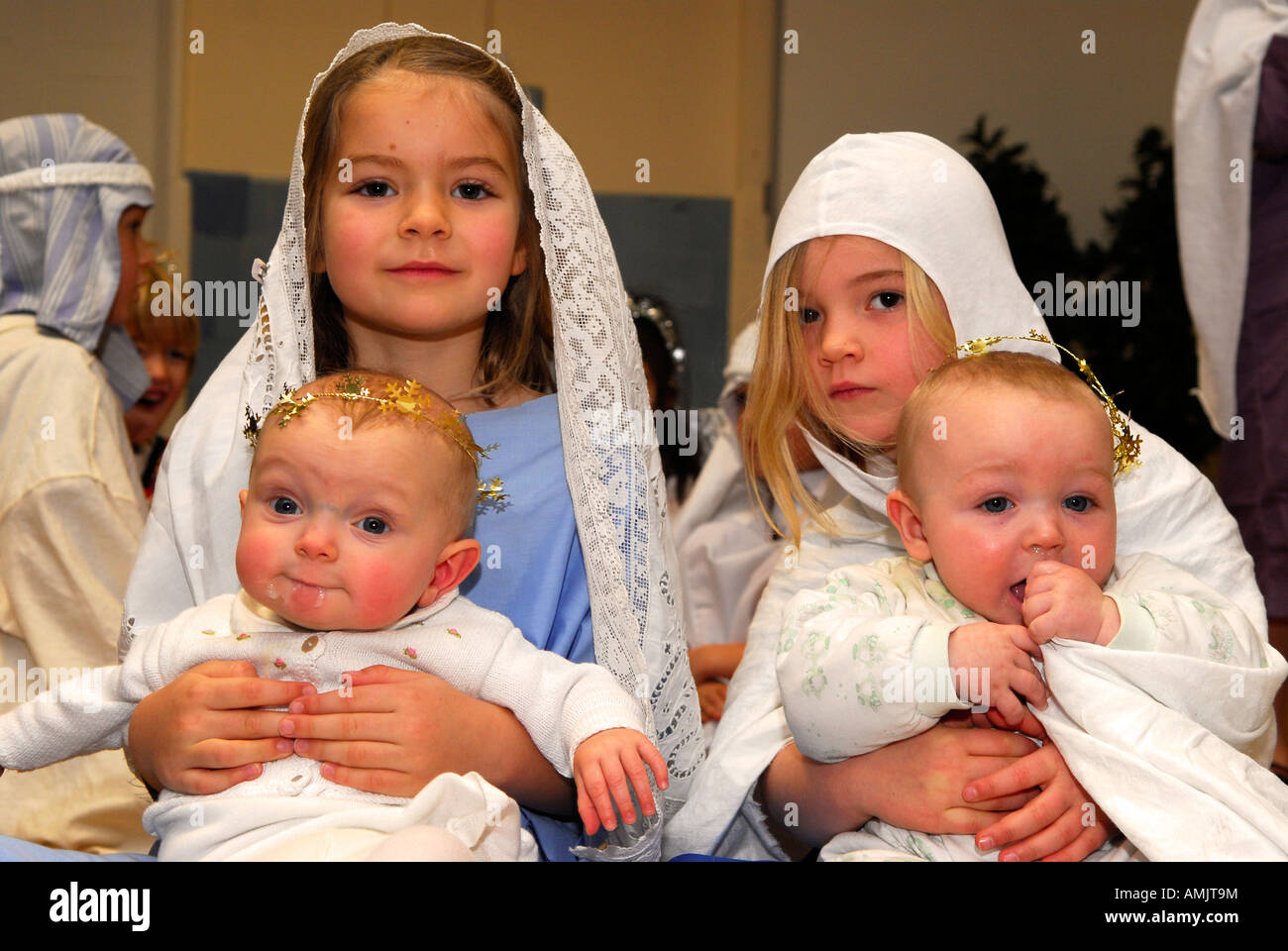 Kids nativity christmas play hi-res stock photography and images - Alamy