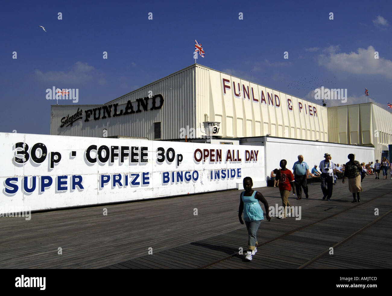 Southport funland arcade hi-res stock photography and images - Alamy