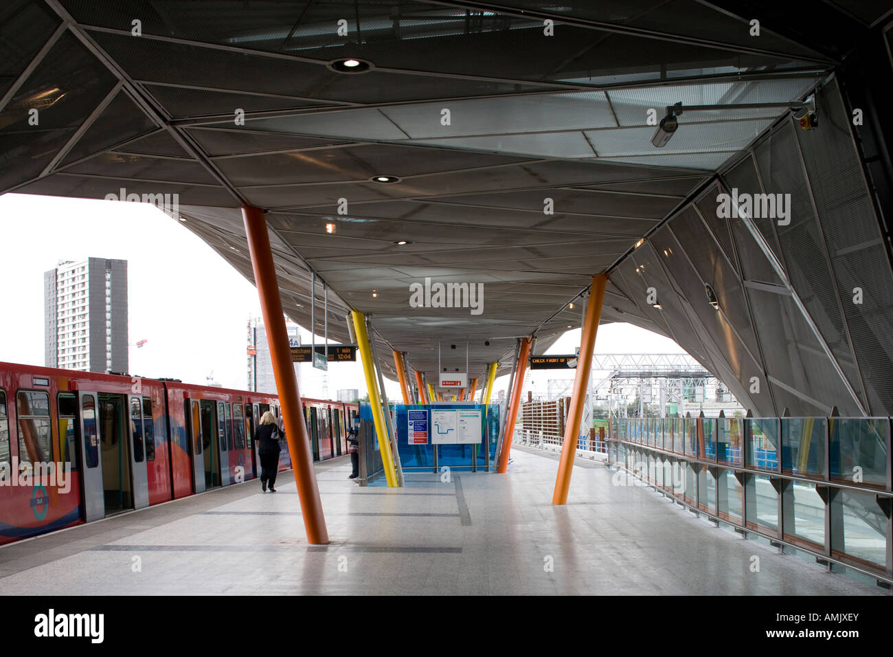 Stratford dlr train hi-res stock photography and images - Alamy