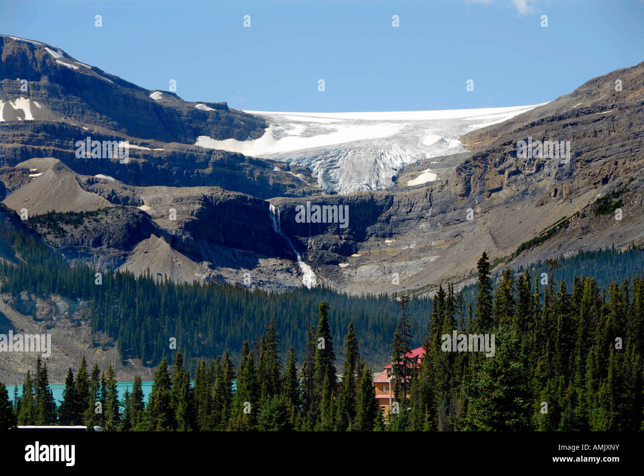 Bow Lake and Bow Glacier Along Icefields Parkway Banff National Park ...