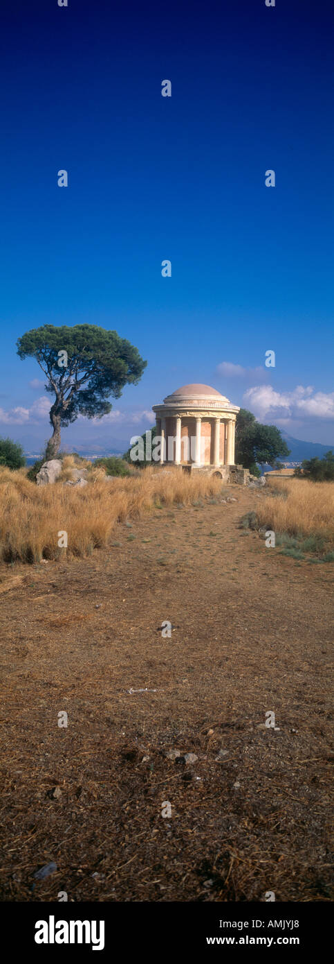 Round circular building hi-res stock photography and images - Alamy