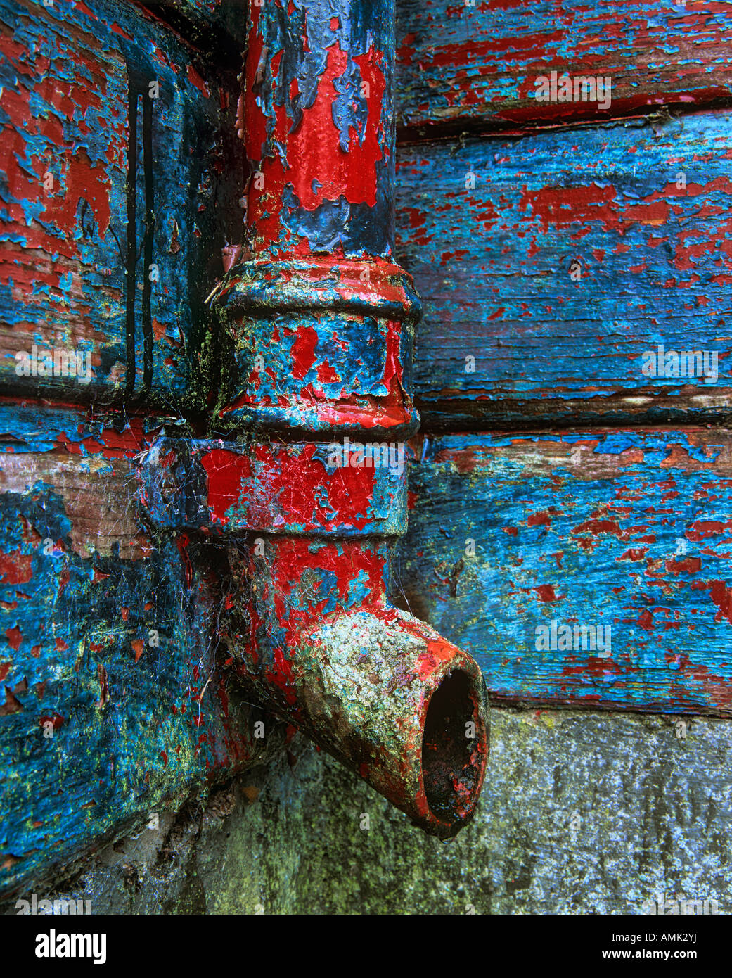 Storm drain paint hi-res stock photography and images - Alamy