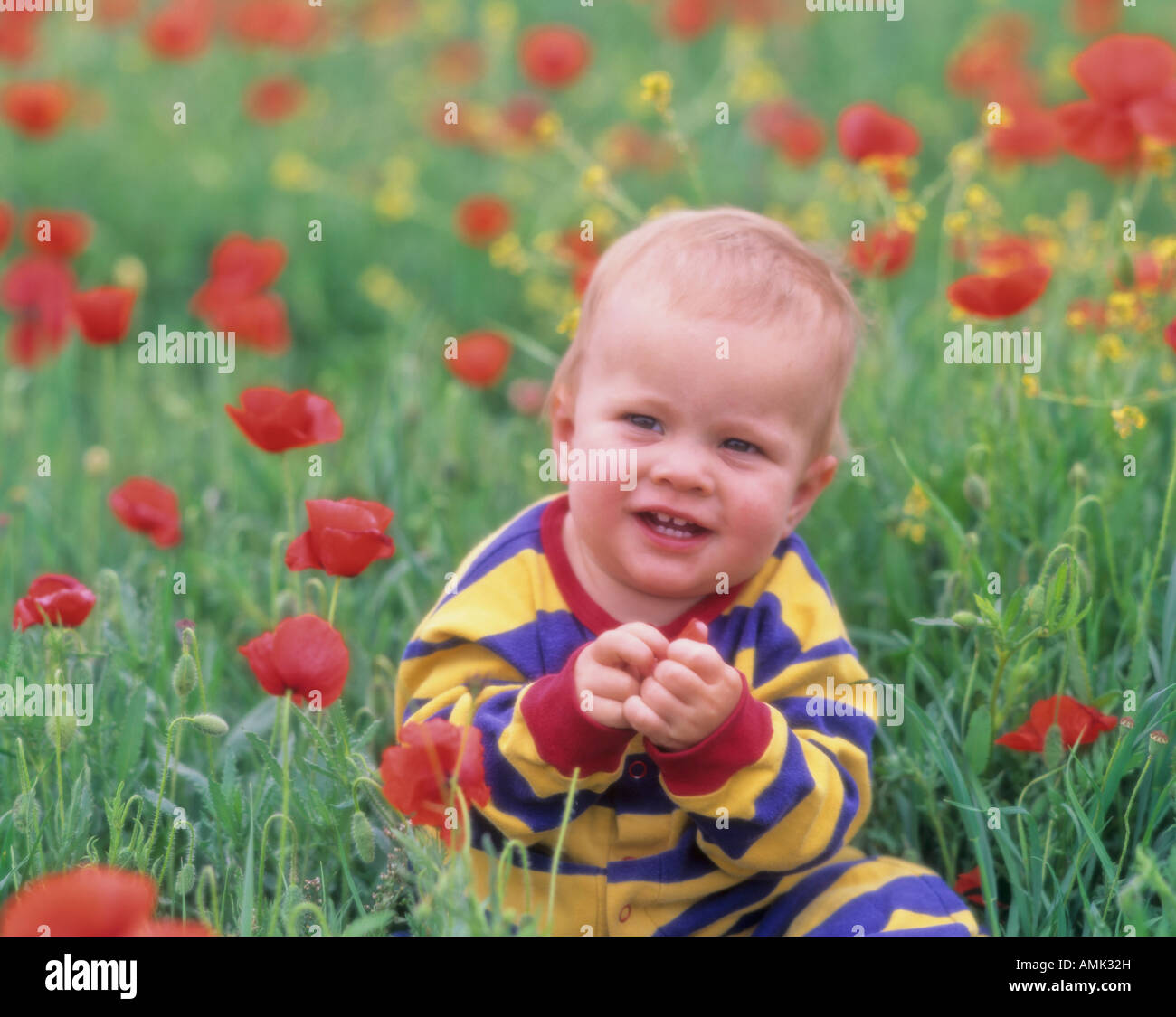 6 11 month old baby hi-res stock photography and images - Alamy